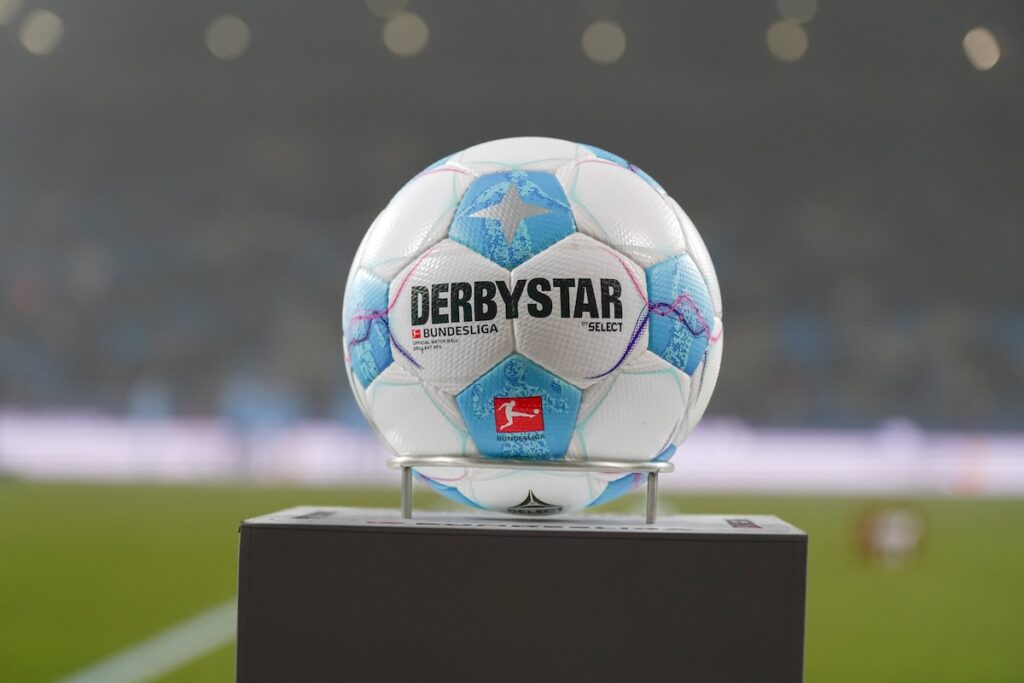 Borussia Dortmund: Experte schwärmt von BVB-Juwel - "Wie Bellingham"